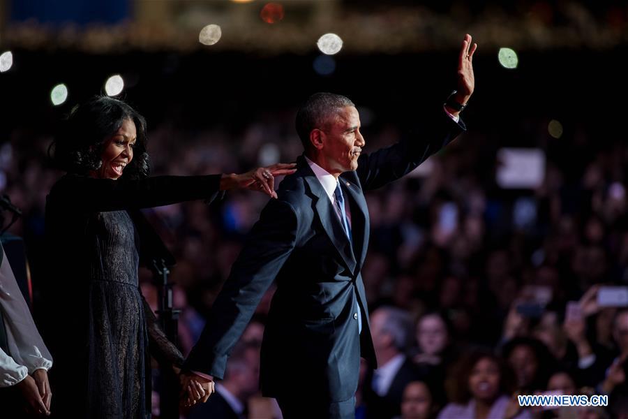 Obama bids farewell to nation in emotional address (2) - People's Daily ...