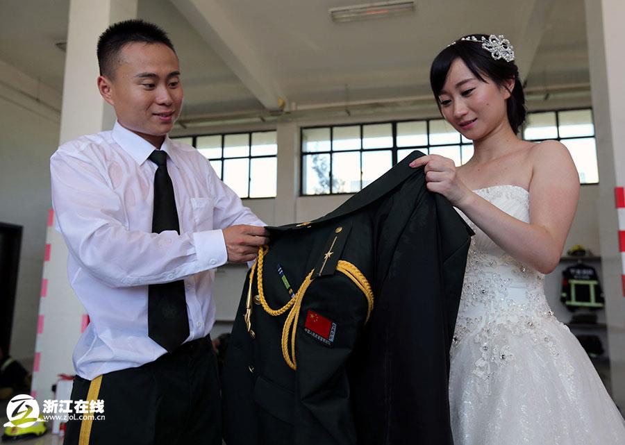 Special wedding photos of a fire fighter (4) - People's Daily Online