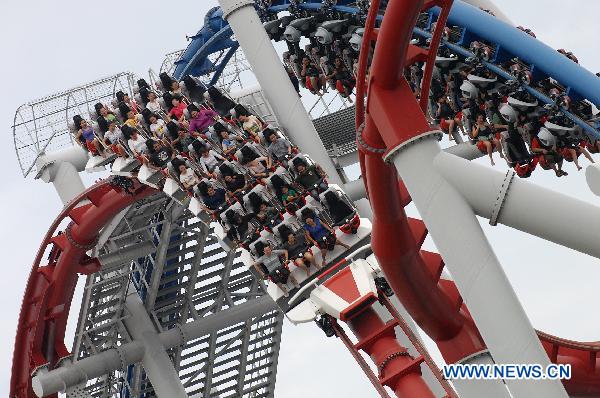 Universal studios to complete Beijing theme park in 2019 - People's ...