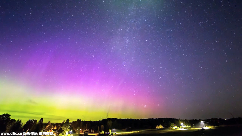 Breathtaking polar lights (7) - People's Daily Online
