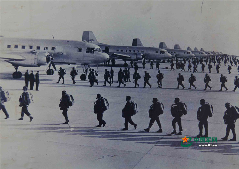 China's paratrooper forces: the past and the present - People's Daily ...