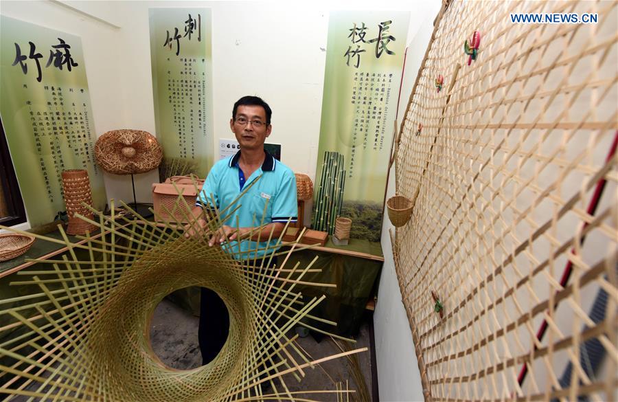 In pics: Bamboo weaving in SE China's Taiwan (4) - People's Daily Online