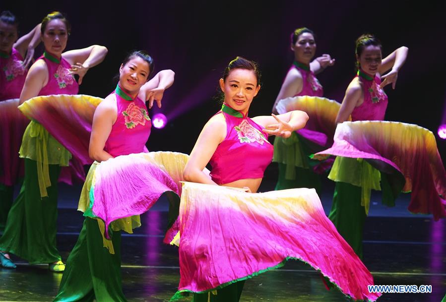 Local residents take part in dance competition in Shanghai (3) - People ...