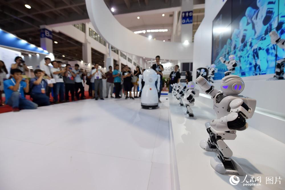 World Robot Conference opens in Beijing (13) - People's Daily Online