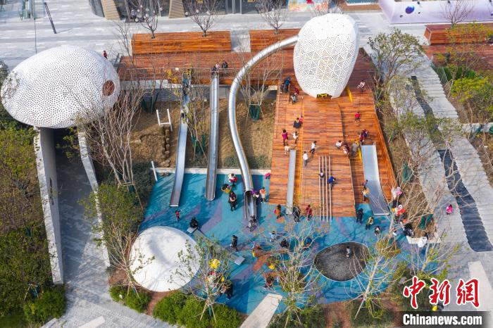 Wuhan to build 100 mini parks in 2020 - People's Daily Online