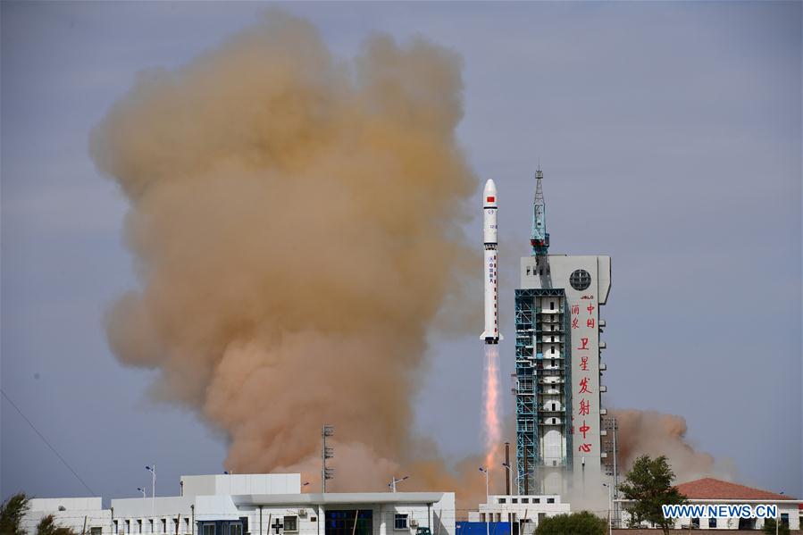 China sends two satellites into planned orbit - People's Daily Online