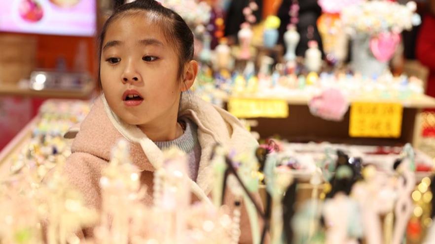 Trump says expecting to meet Colombian president in White House soon ...