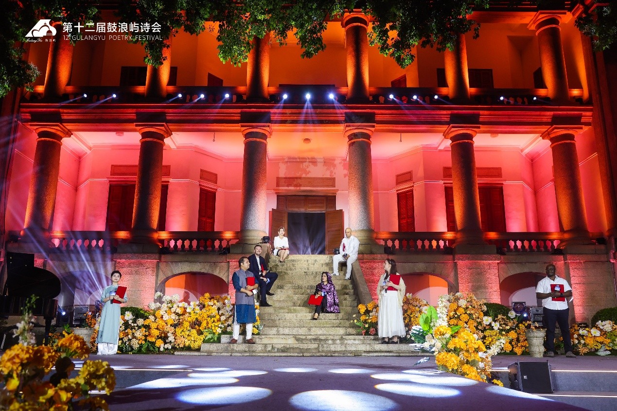 Gulangyu, where the rain and words fall together - People's Daily Online
