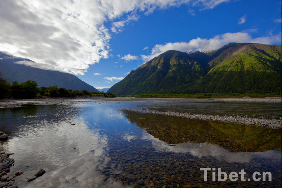 Nyang River in Nyingchi Prefecture,Tibet (3) - People's Daily Online