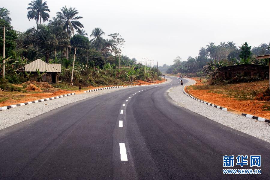 Beautiful Chinese-built roads in Africa (3) - People's Daily Online