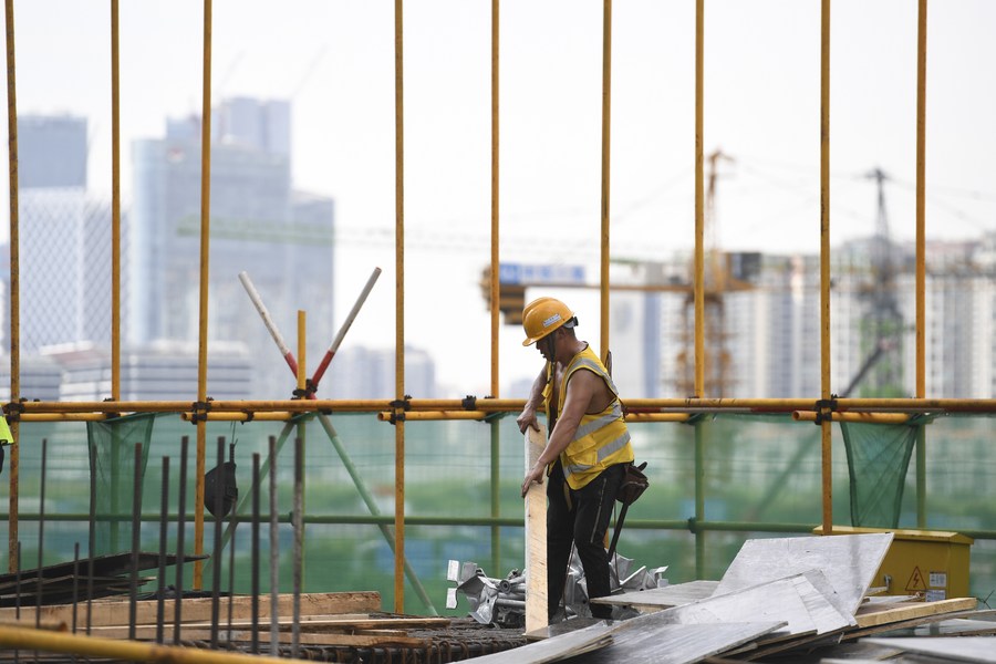 China tightens limits on skyscraper construction - People's Daily Online