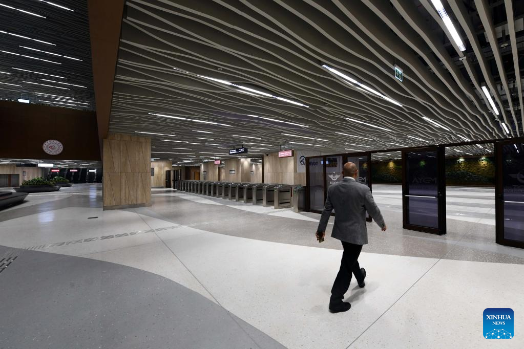 China-made trains enter service in Istanbul's new metro line - People's ...