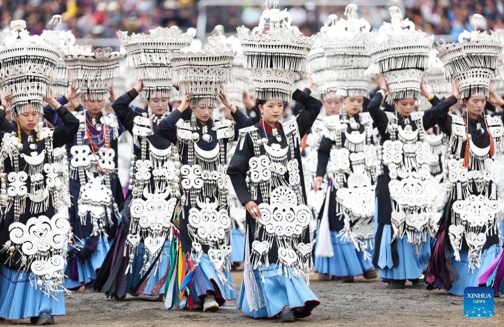 Traditional torch festival of Yi ethnic group staged in SW China - People's Daily Online