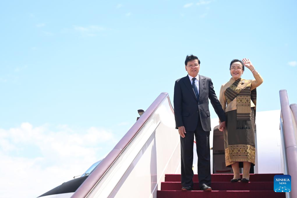 Lao president arrives in Beijing - People's Daily Online